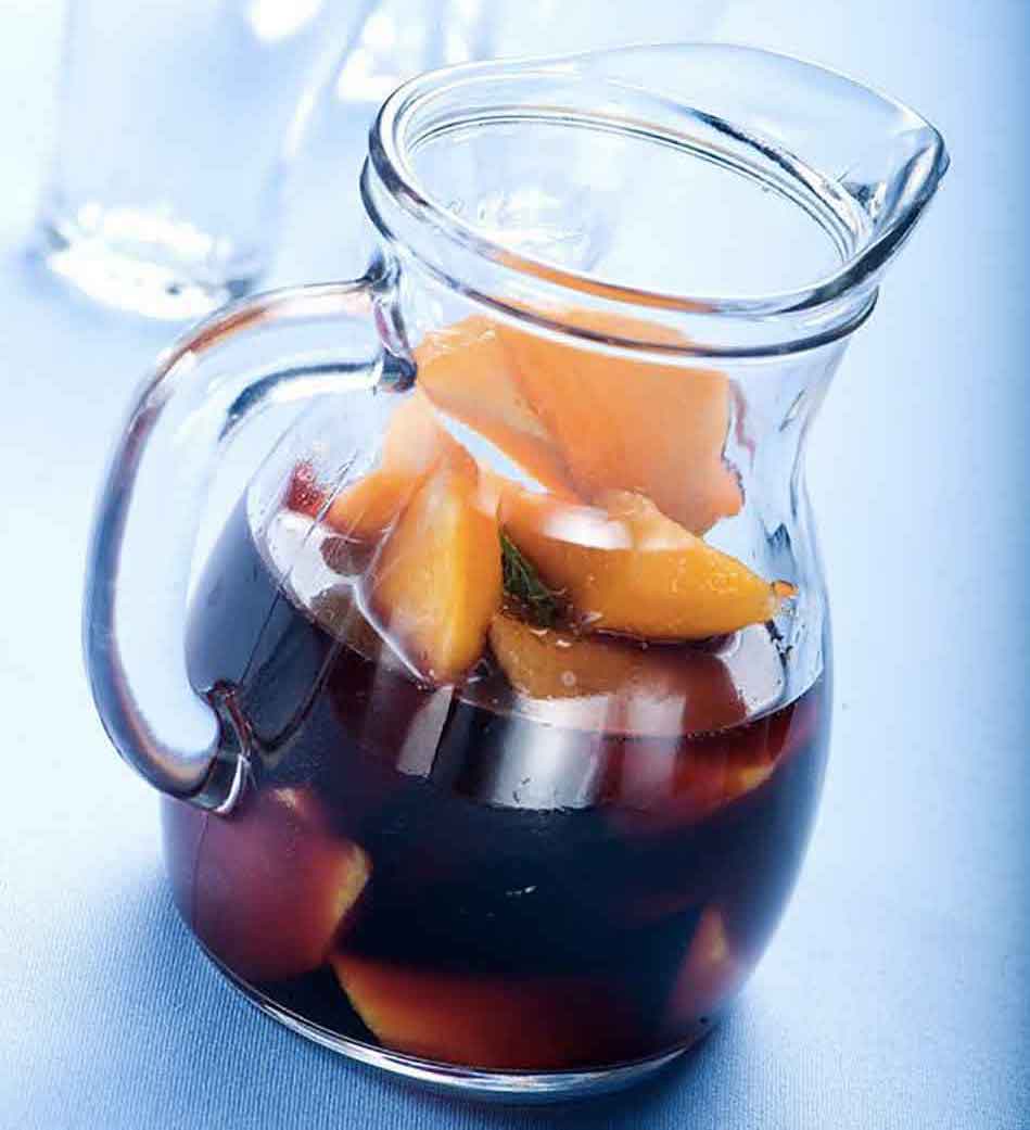 Percoche con il vino, sangria napoletana - Napoli Turistica