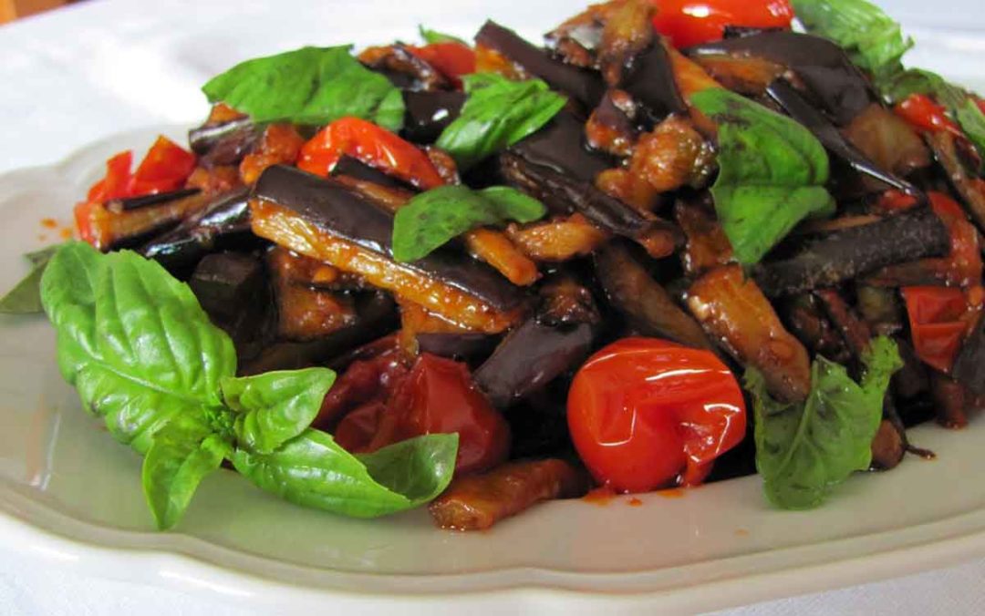 'A mulignana, storia e curiosità della melanzana - Napoli Turistica