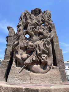 Monumento allo Scugnizzo in piazza della Repubblica